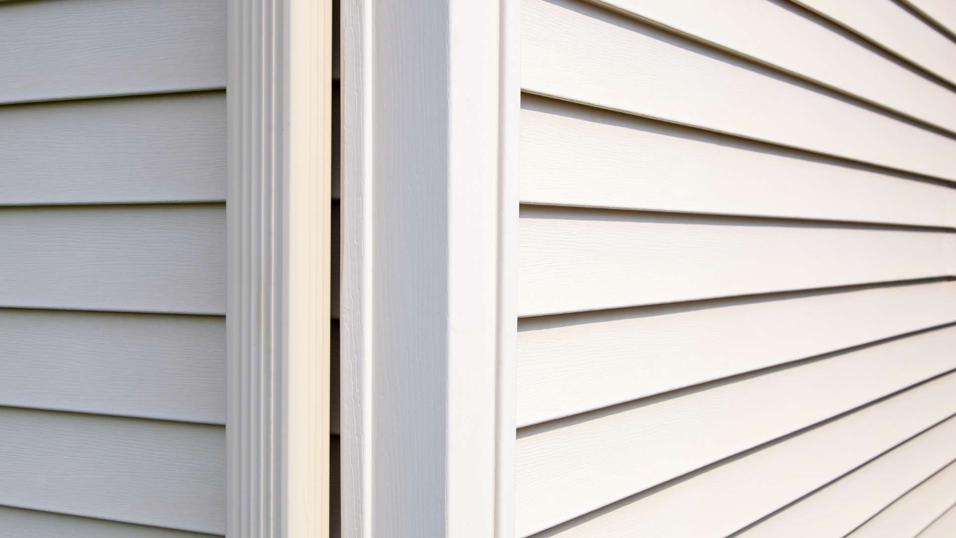 Choosing the Right Siding Material for Your Home